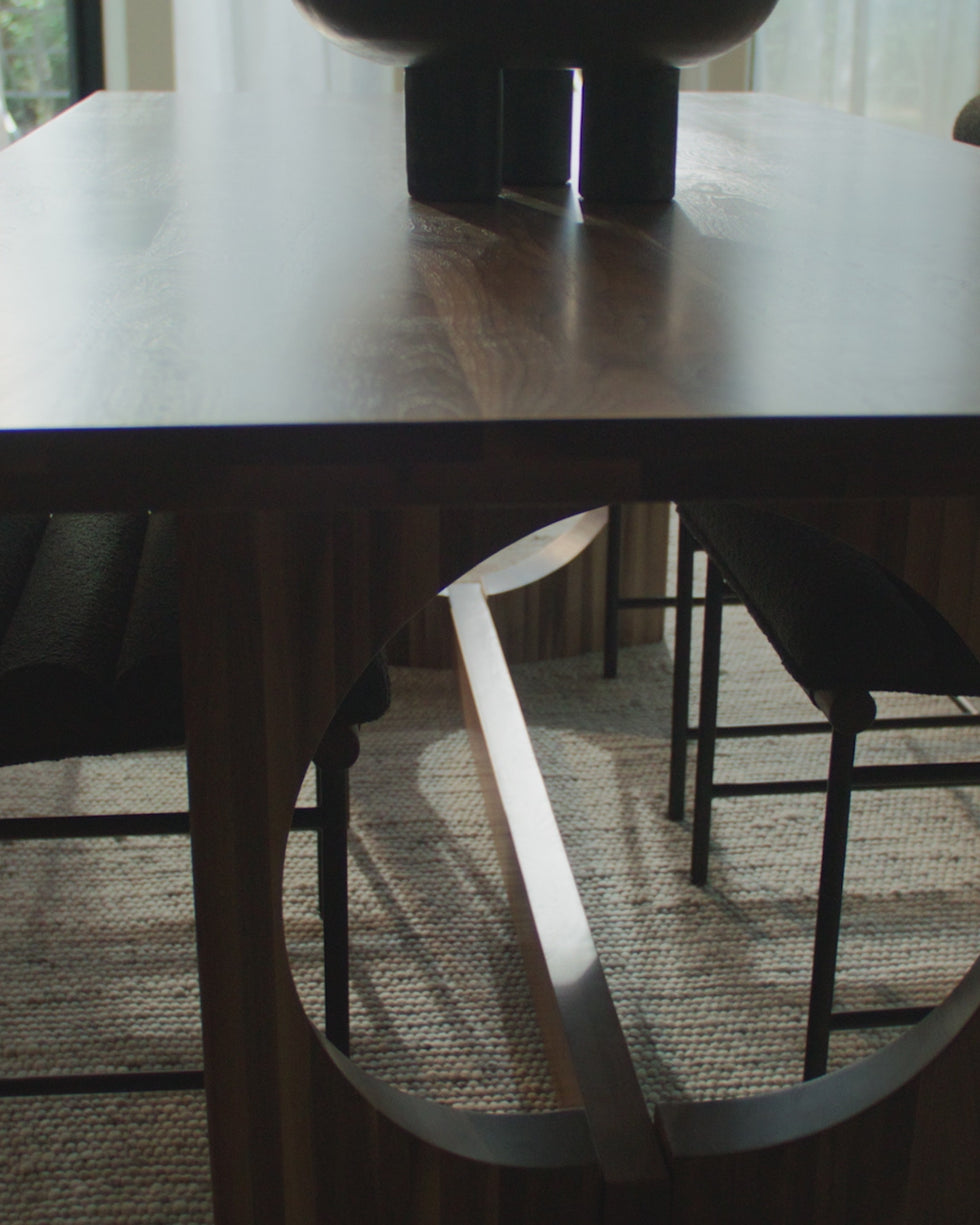 Summit Dining Table – Denver Modern