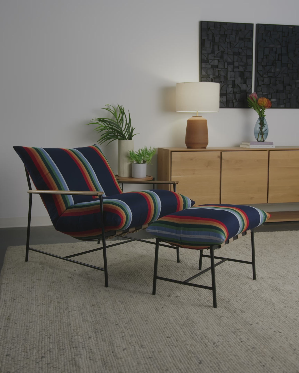 Outdoor Vail Lounge – Denver Modern